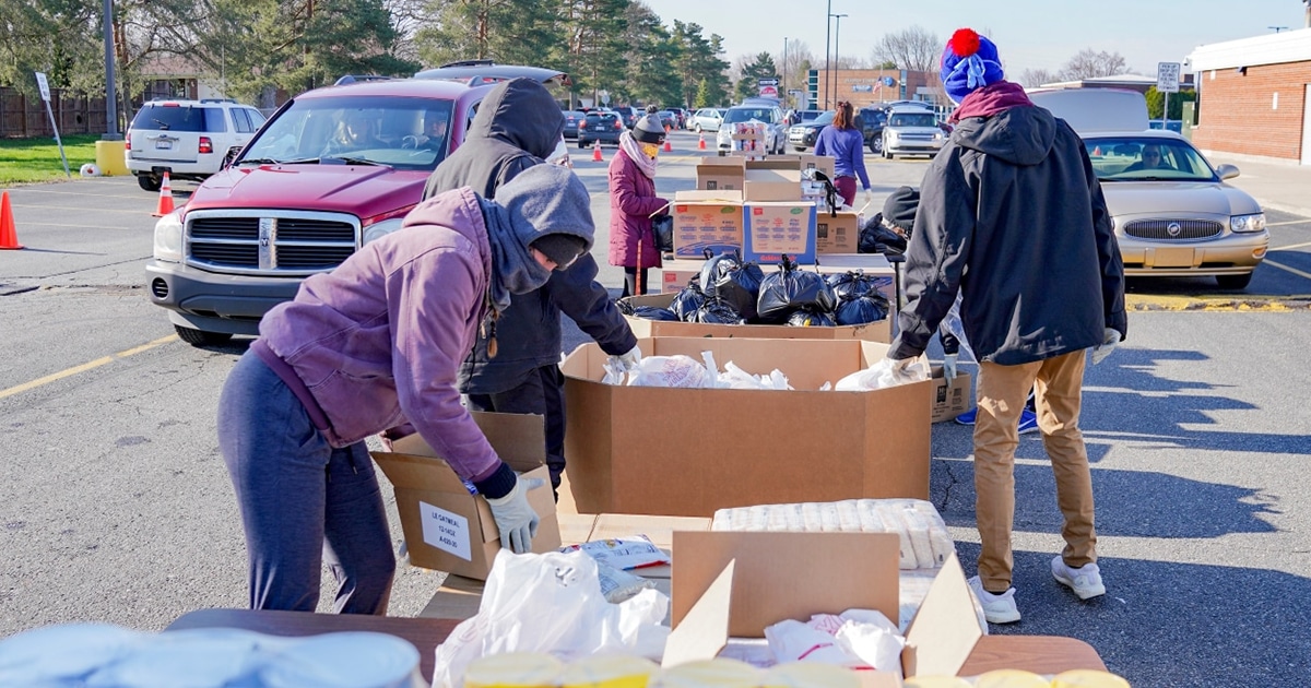 Reaching New Households Through Drive-up Food Distributions | Gleaners ...